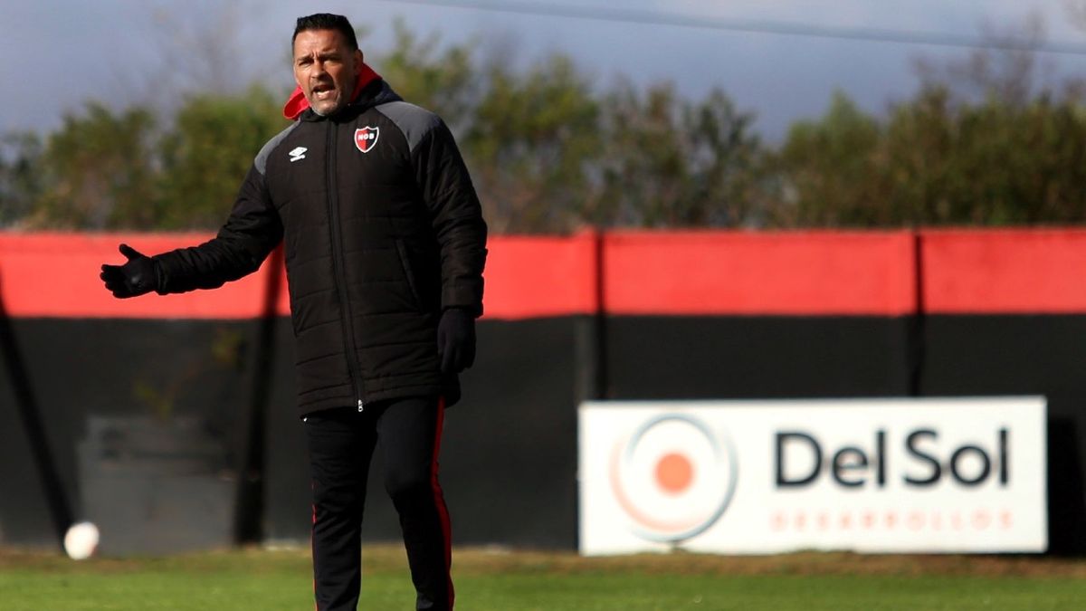 Gamboa: Se está haciendo todo lo posible para encontrar los jugadores ...