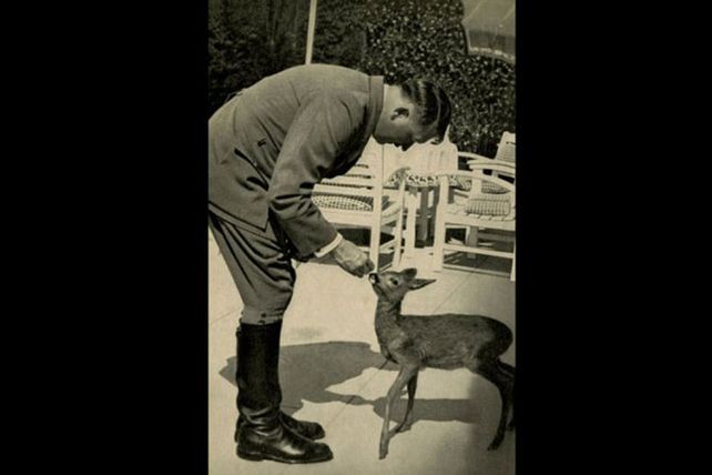 Encontraron fotos inéditas de Adolf Hitler