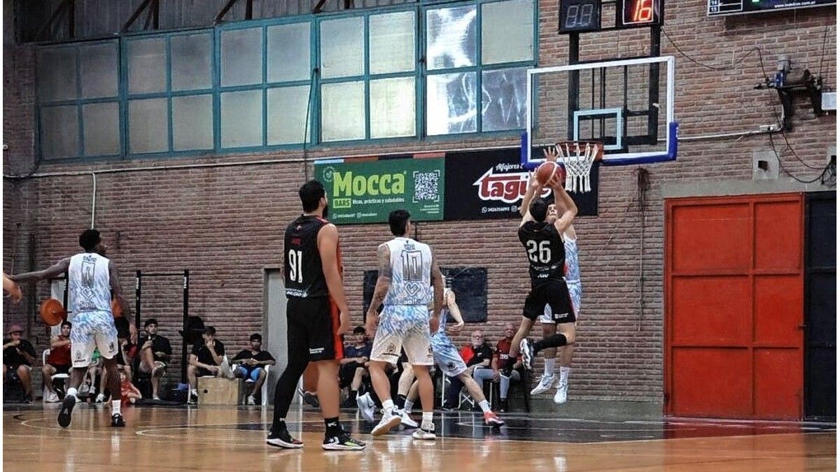 Colón volvió a perder en su segunda presentación como local