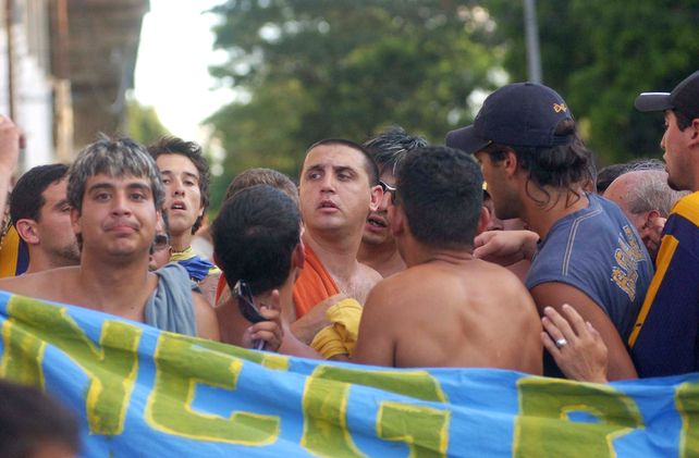 Siempre al límite: Pillín Bracamonte, el histórico barra de Rosario ...