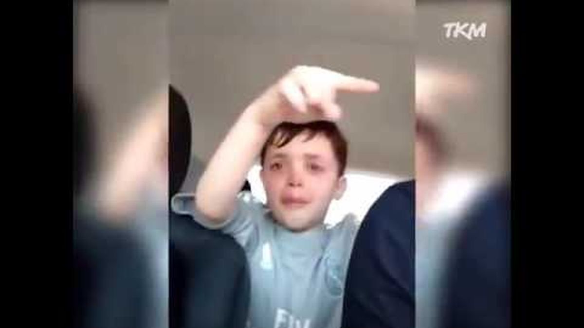 El video de un nene llorando porque sus compañeros lo eligieron como ...