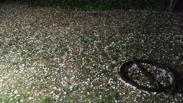 Una tormenta de granizo cayó en San Lorenzo y en distintas zonas del ...