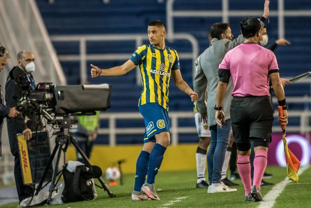 Veliz se prepara para jugar su primer partido como titular