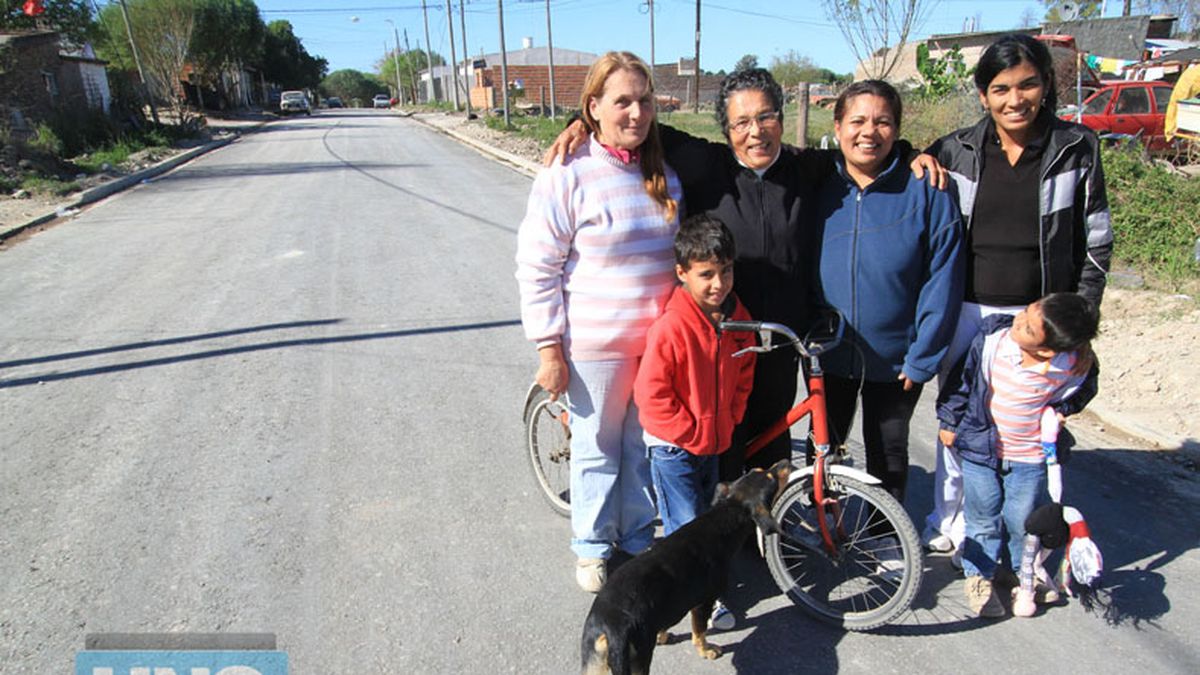 Ester Rivas esperó 56 años para andar en bicicleta por su cuadra