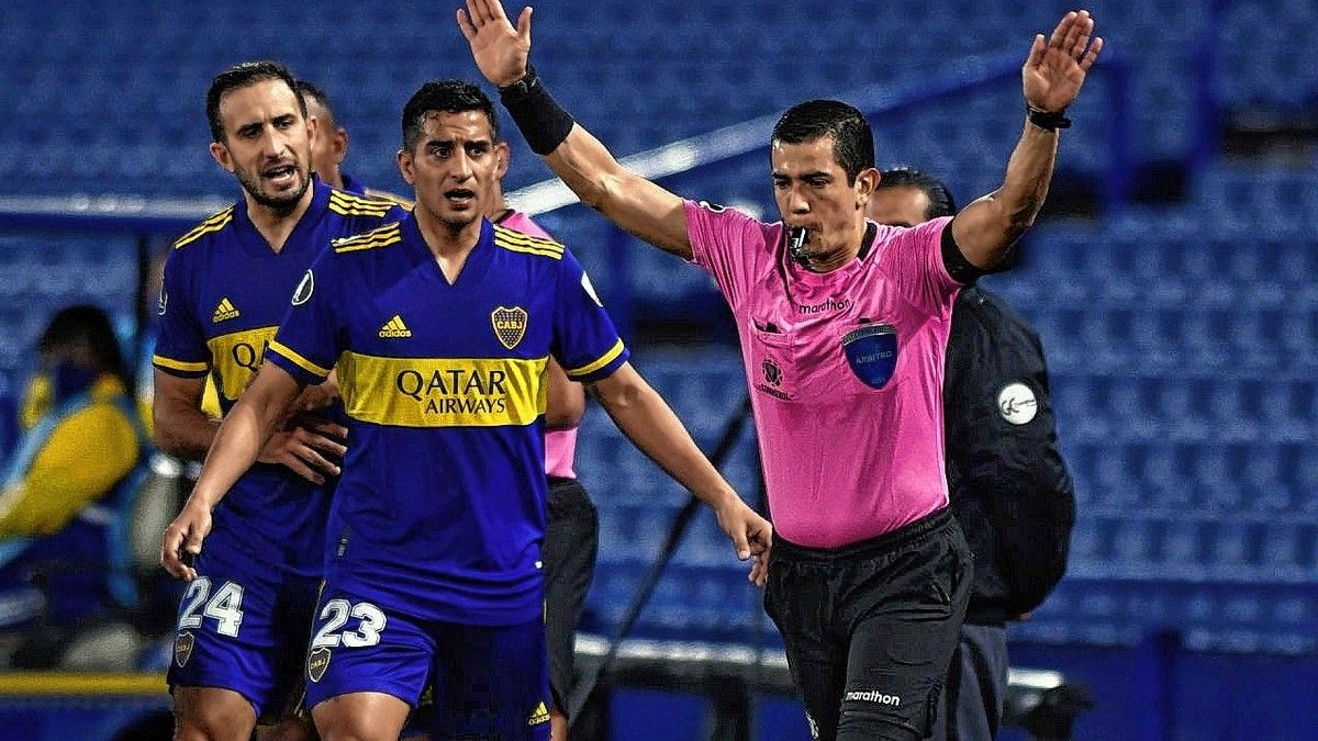 La Conmebol suspendió provisoriamente al juez Andrés Rojas