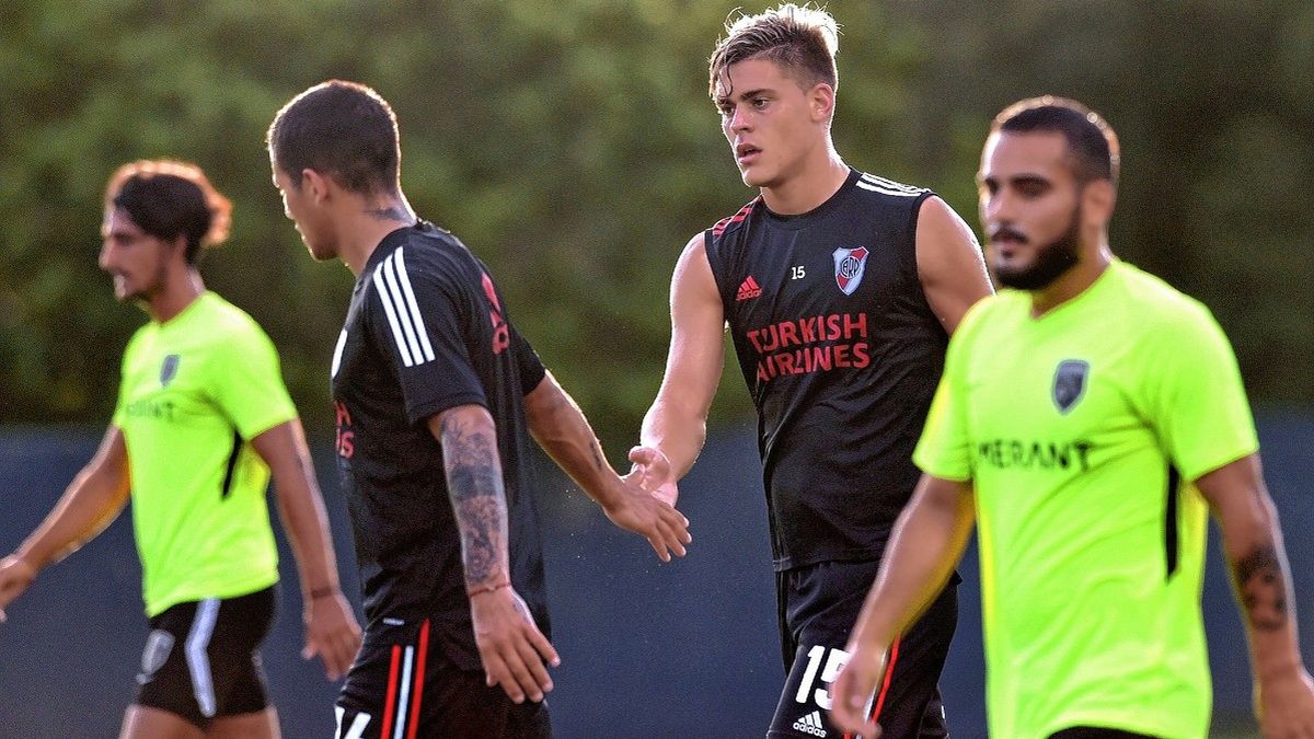 Girotti eleva su nivel pelear por ser titular en River