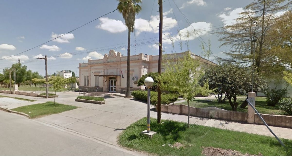 Profesionales de El Trébol se movilizan por el Samco