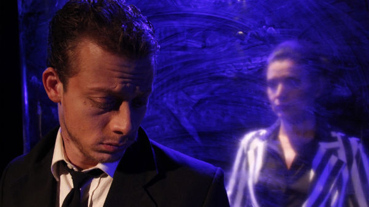 Violencia y gran tensión en el teatro como en el cine