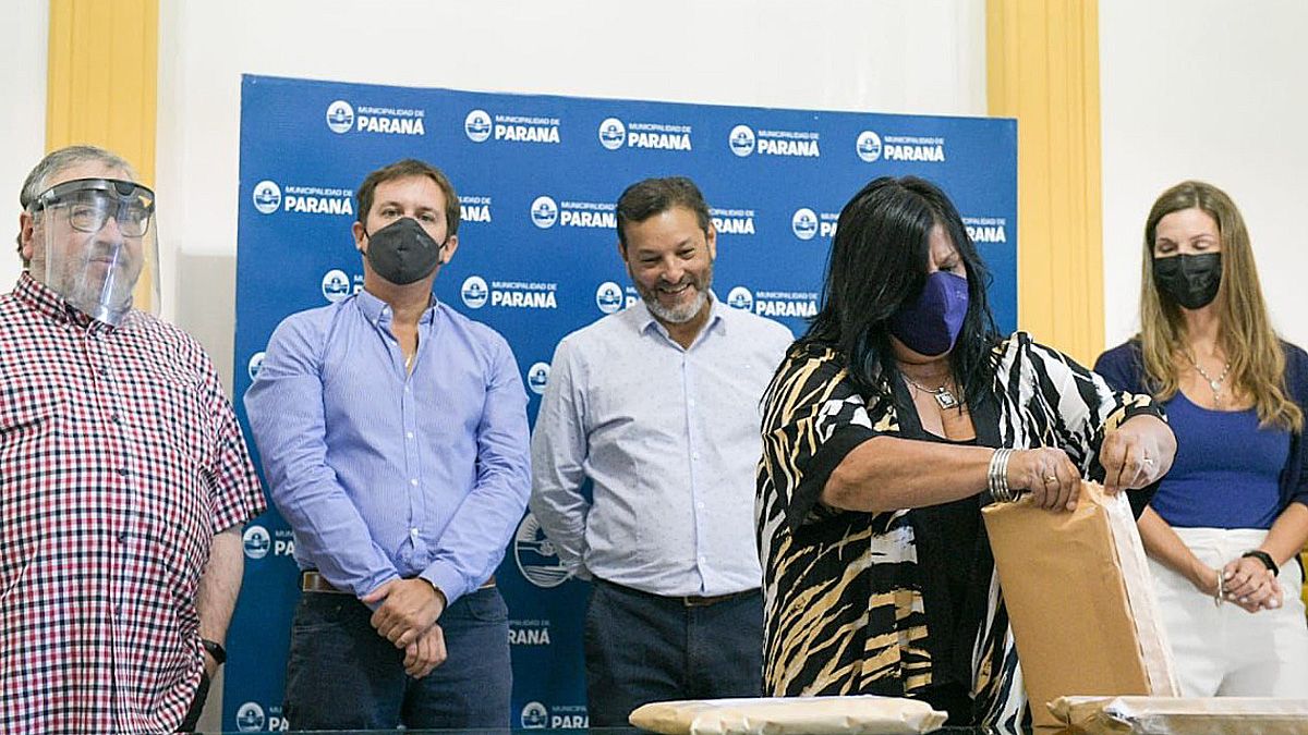 Plaza Petit Pisant: dos oferentes para su renovación