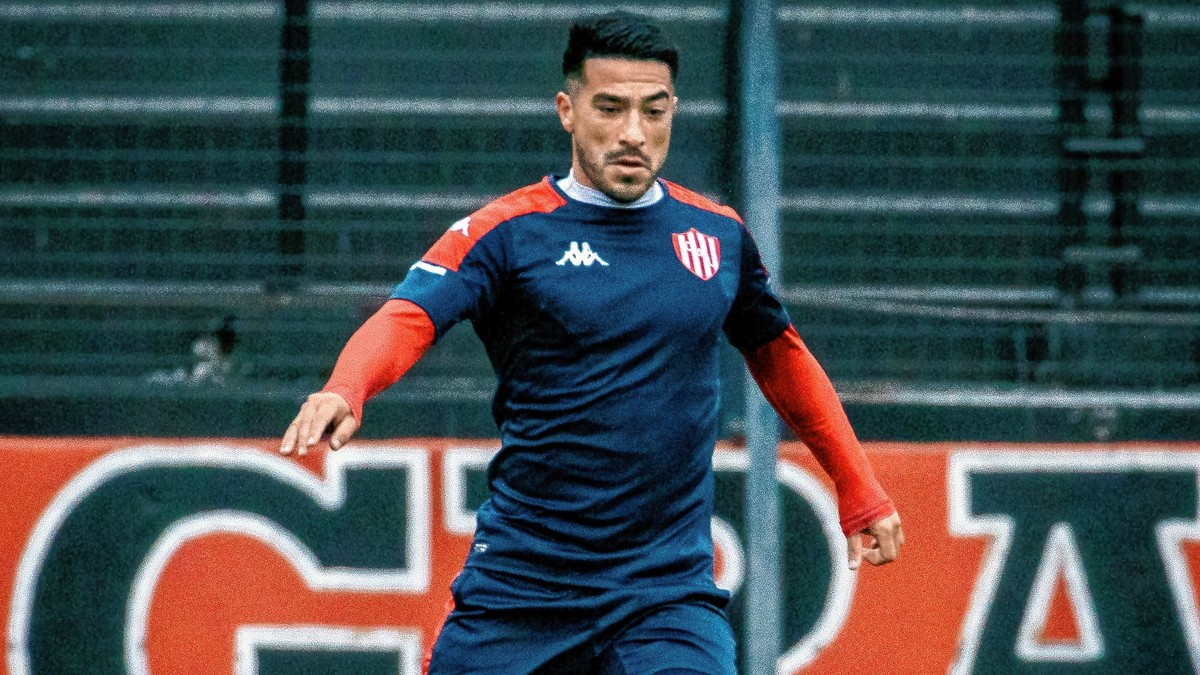 Nelson Acevedo fue titular y podría seguir en Unión