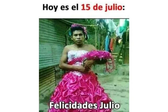 Cambia el mes y vuelven los memes de Julio Iglesias