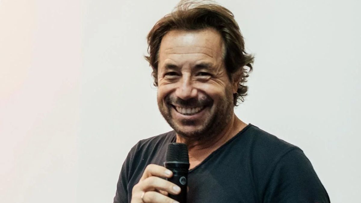 Ricky Sarkany le contestó a Edenor que lo acusó de colgarse de la luz