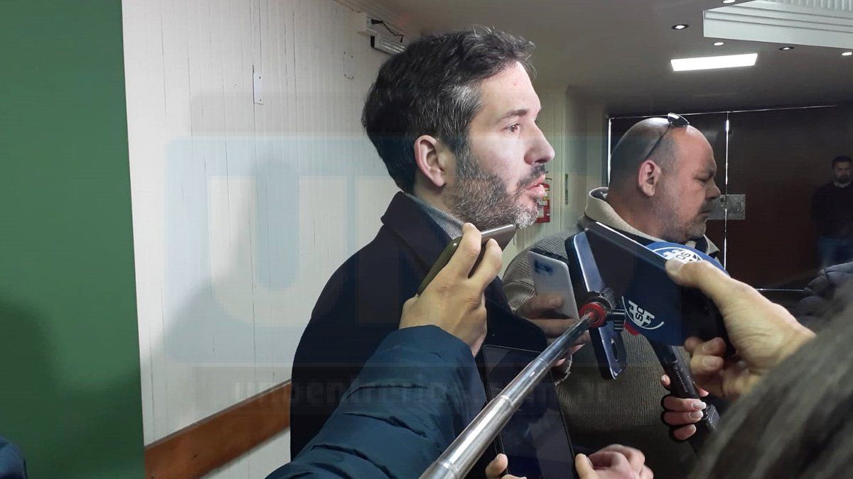 Müller a los gremios: Desprecian el derecho de los niños