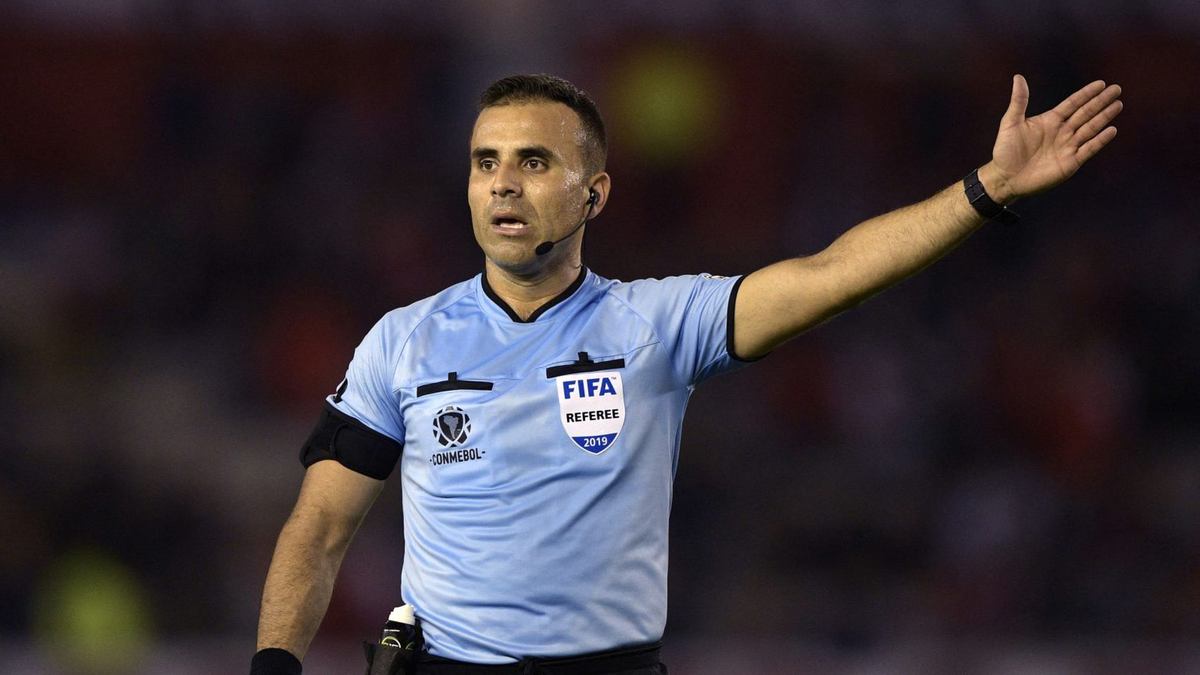 ¿Quién es Piero Maza, el árbitro de Unión-Nacional?