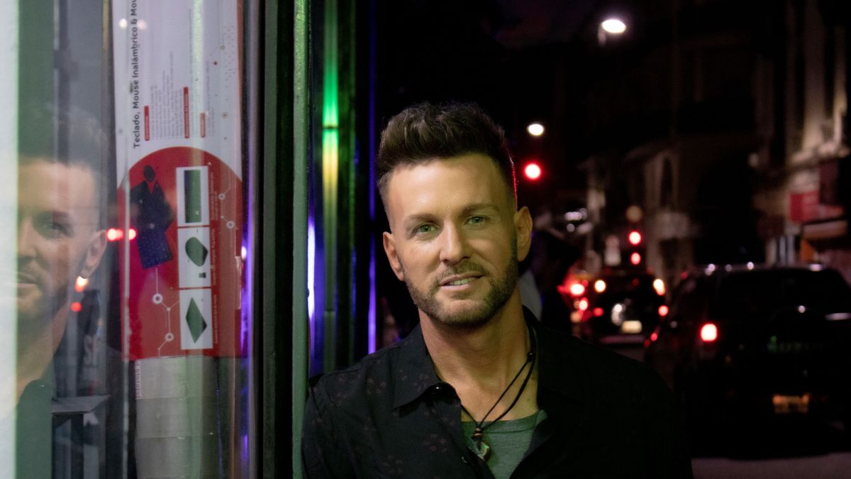 Axel anunció su separación tras 16 años de matrimonio con un emotivo ...