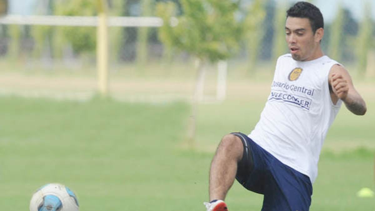Nery Domínguez analizó el primer amistoso de Central junto a Méndez