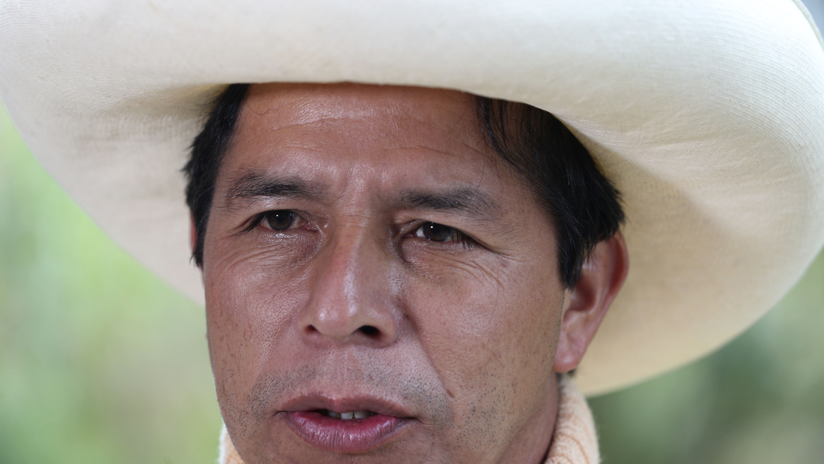 Piden 34 años de prisión para el ex presidente del Perú Pedro Castillo