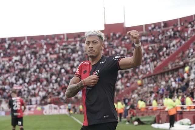 Regalo de Papá Noel: Newells ejecutará la opción de compra de uno de ...
