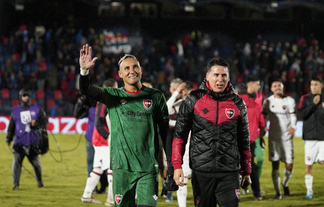 Newells: Keylor Navas brillante, cuando atajar se convierte en una obra ...