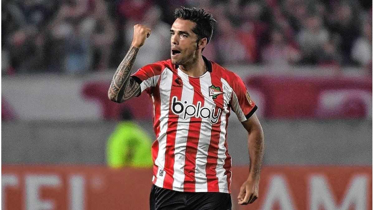 ¿Emmanuel Mas, la nueva opción de Colón para jugar de 3?