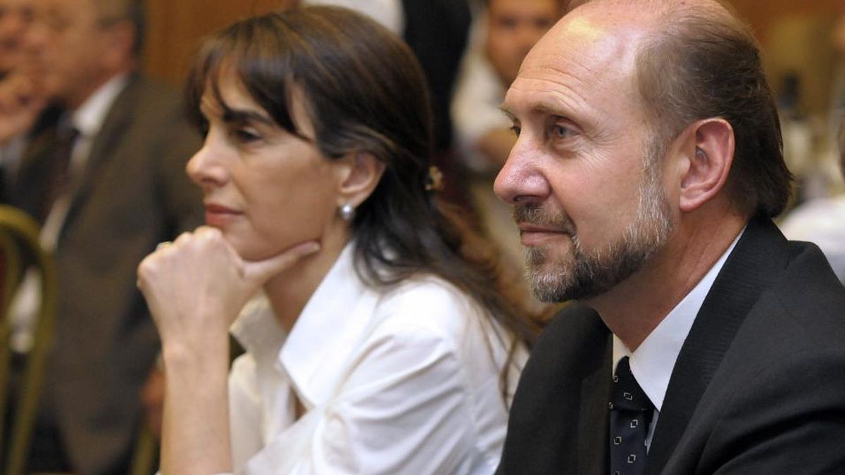Perotti: Es positivo que María Eugenia participe
