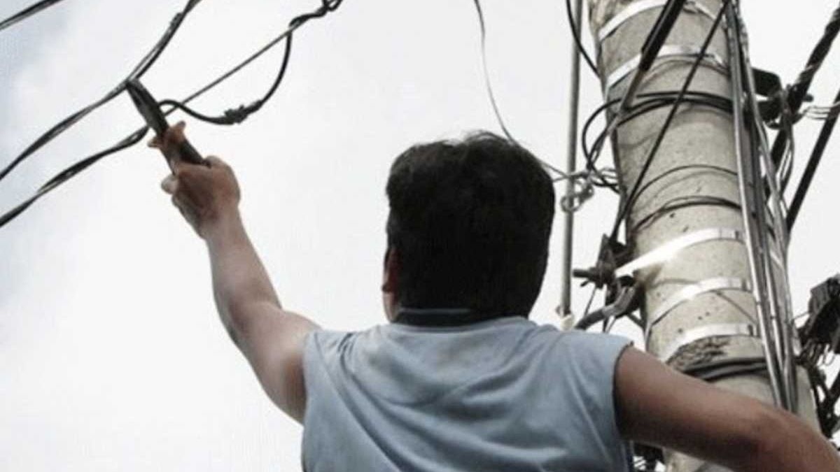 Robo de cables en barrio Moderno