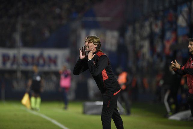 Heinze: Ante Tigre, Newells hizo todo para ganar