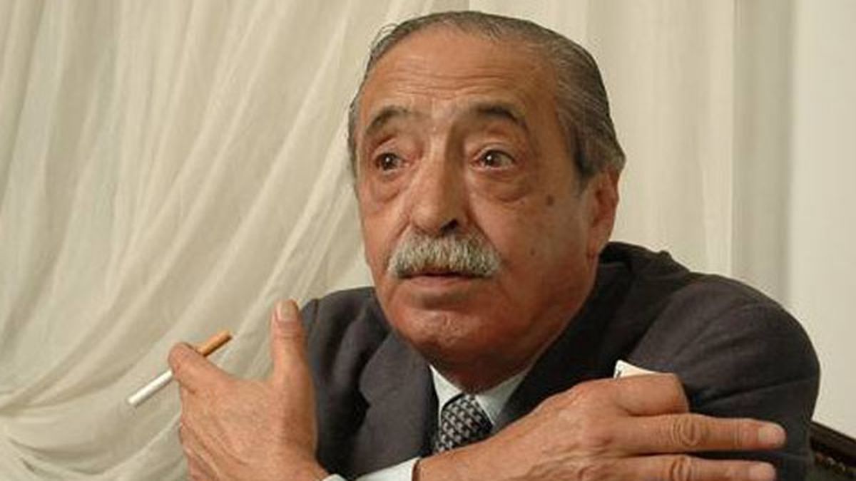 Falleció Julio César Strassera, el fiscal del nunca más en el juicio a ...