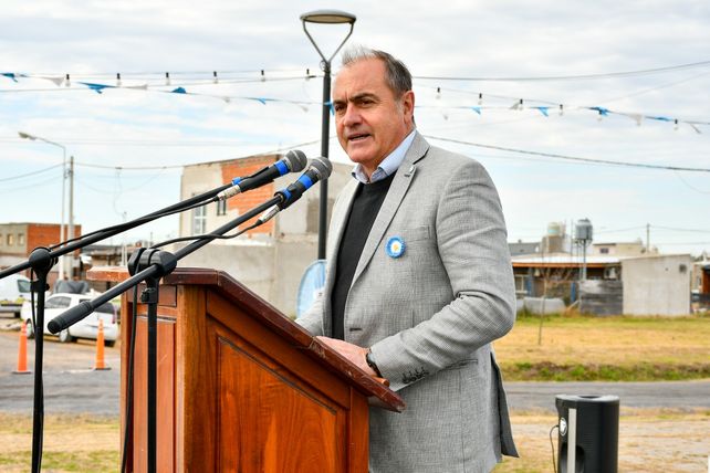 Alvear celebró el 9 de Julio con un emotivo acto en el Distrito Oeste