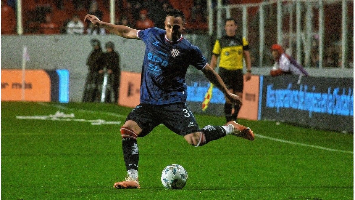 El capitán se queda: Claudio Corvalán renueva contrato con Unión por ...