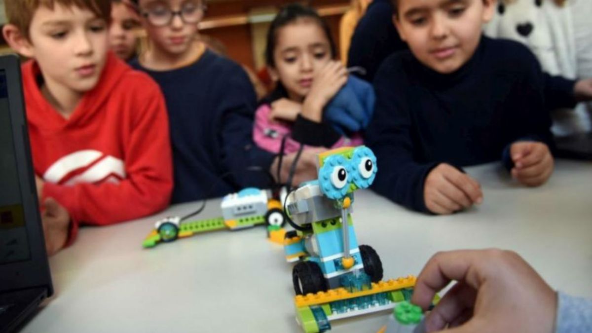 Talleres gratuitos de robótica y videojuegos destinados a los niños