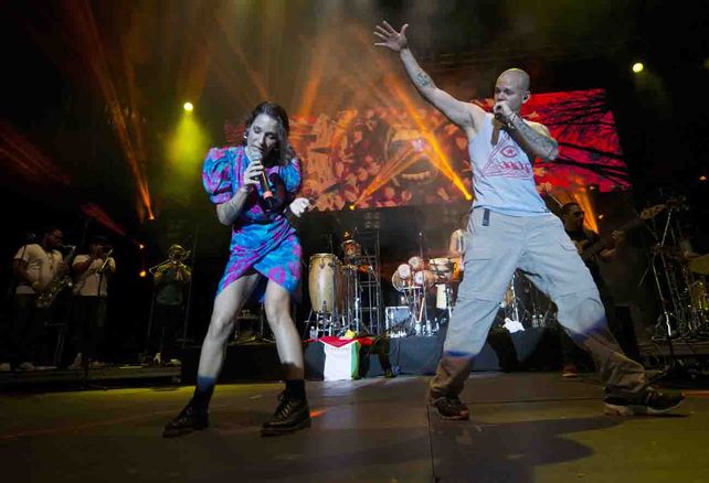 El lado femenino de Calle 13 debuta con un disco solista