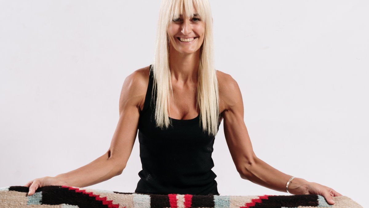 La rosarina que hace alfombras premium con know how de los pueblos ...