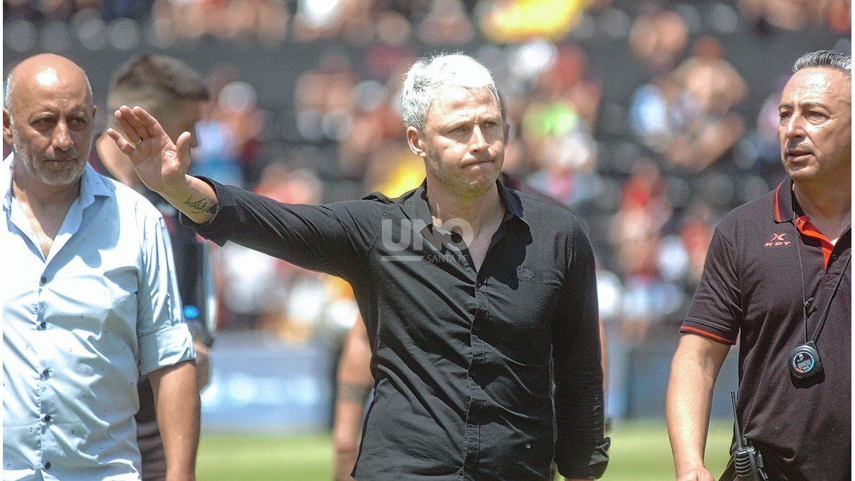 Damonte, firme en Colón: Hay que ir al hueso y ganar