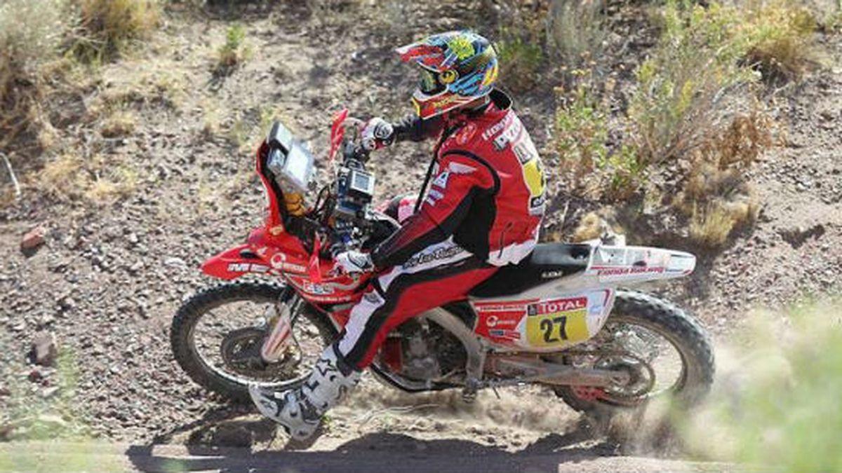 Javier Pizzolito sufrió un accidente y debió abandonar el rally