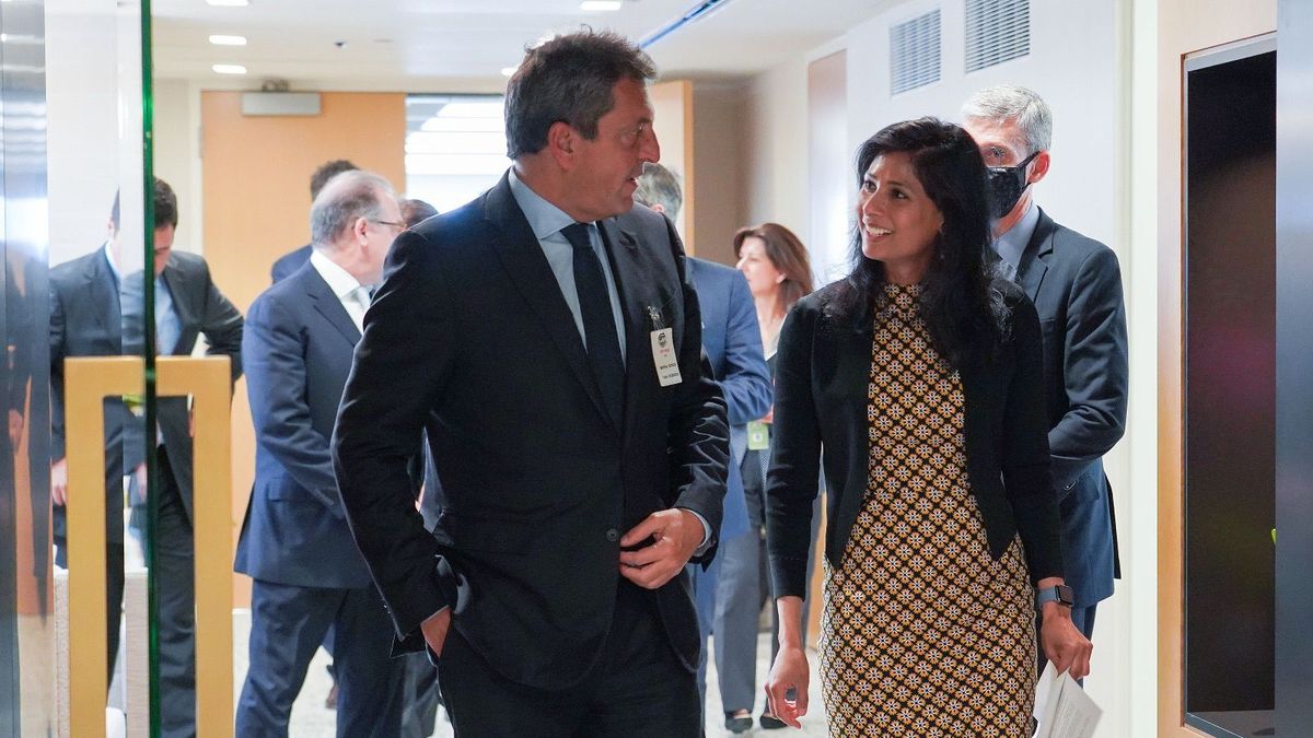 Massa Y El Fmi Evaluaron Las Amenazas Al Acuerdo 2875