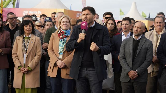 Agroactiva: Pullaro ofreció el modelo Santa Fe como un camino ...