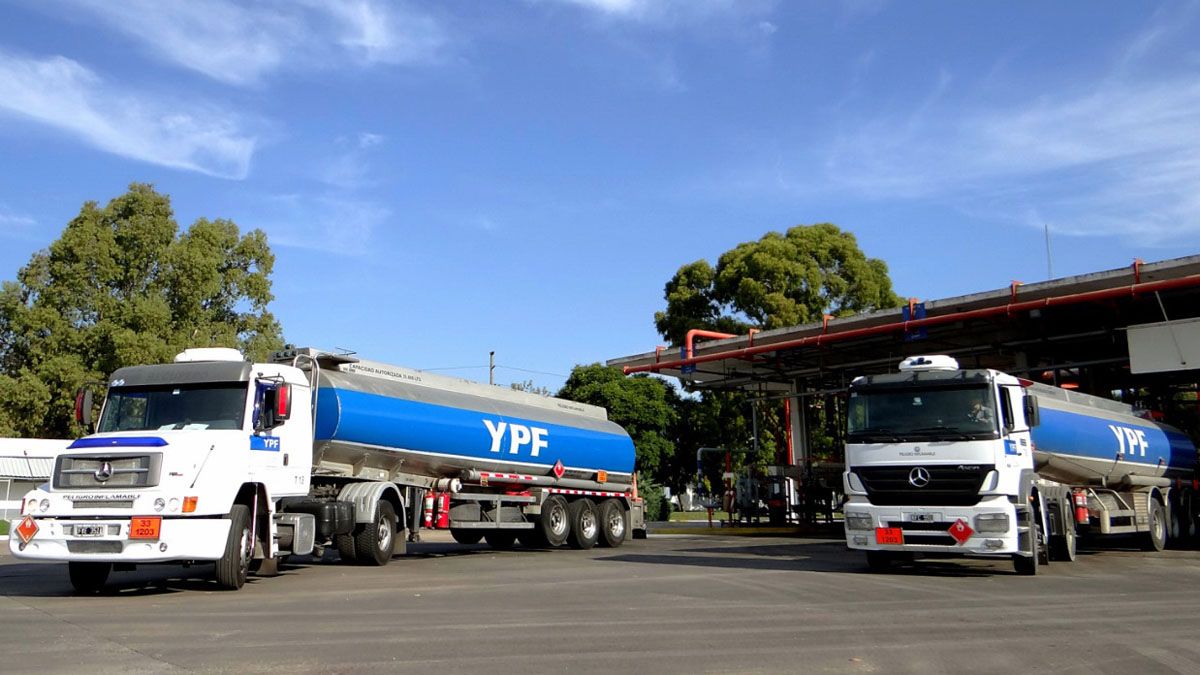 YPF y Shell aumentaron un 1,5% sus combustibles