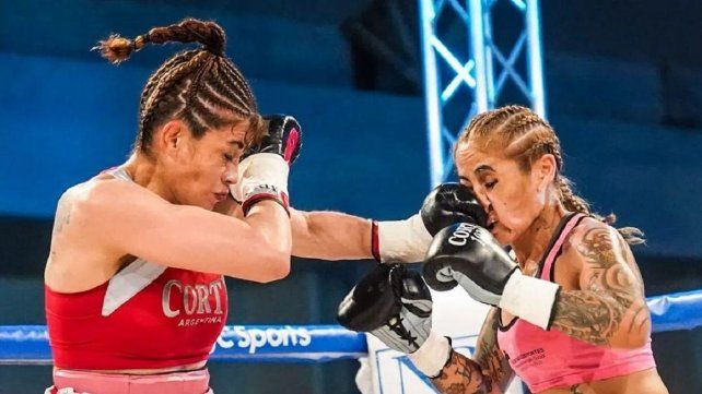 Débora Dionicius venció a la Tigresa y conquistó el título Supergallo OMB