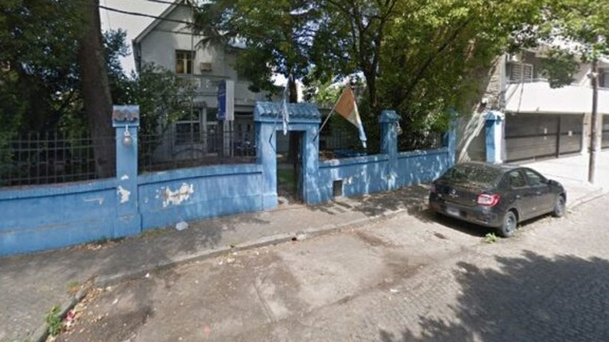 Intensa búsqueda de un preso que se fugó por una ventana de la seccional 9ª