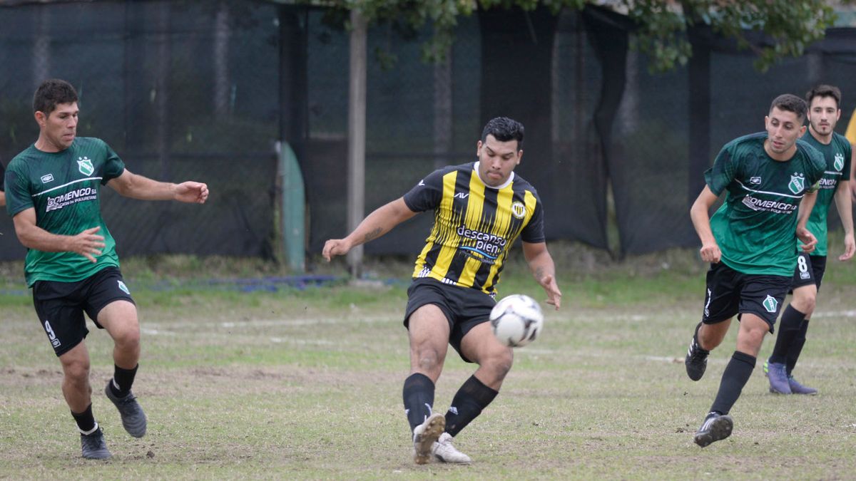 Asociación Rosarina de Fútbol: Se juegan los torneos superiores