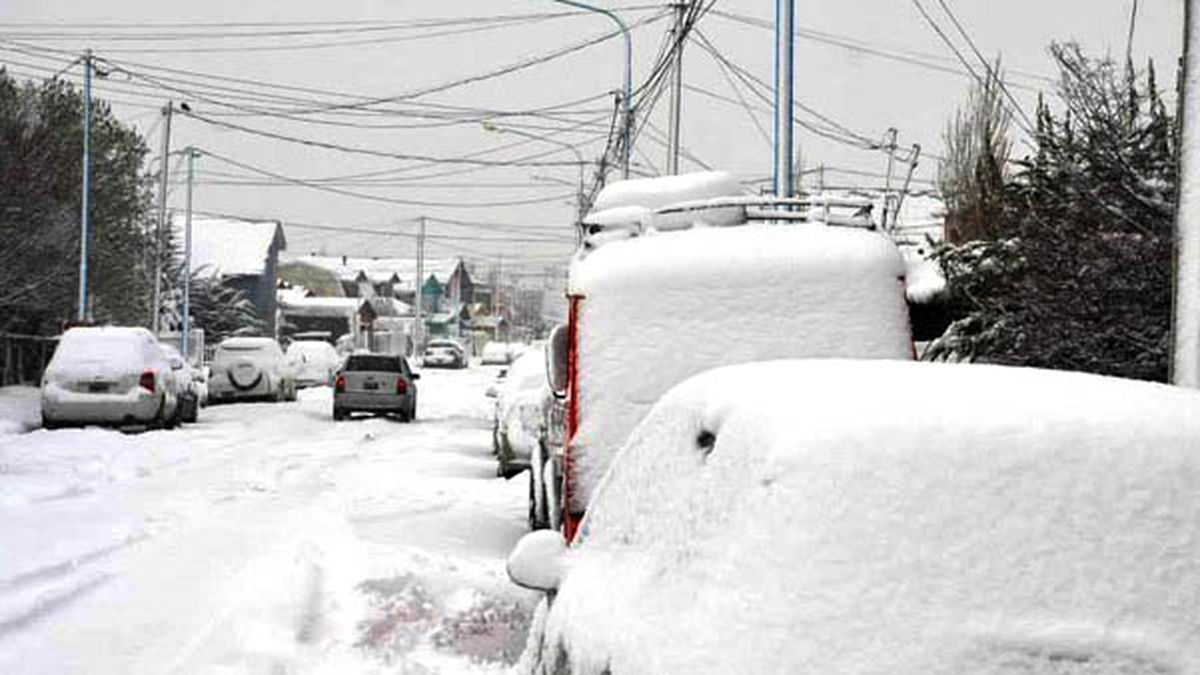 Una intensa nevada en Ushuaia revitaliza su temporada turística