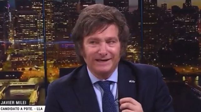 Es muy difícil hablar, el incómodo momento que vivió Javier Milei en ...