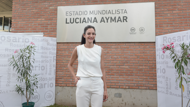 Lucha Aymar será escultura en Rosario, como Lionel Messi y Ángel Di María