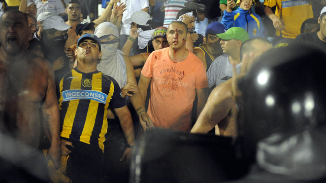 Siempre al límite: Pillín Bracamonte, el histórico barra de Rosario ...