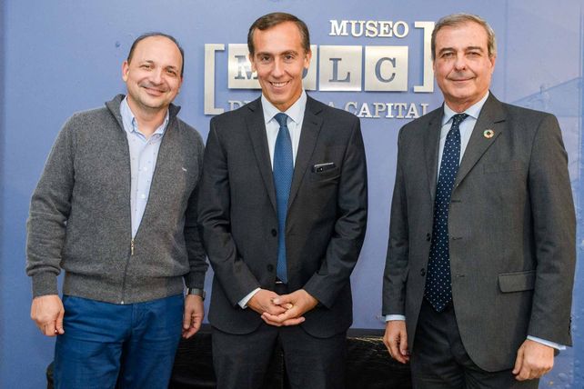 Hugo Alconada Mon visitó Rosario