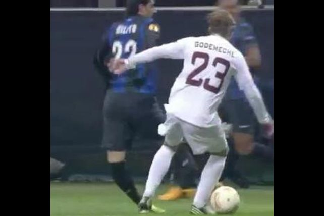 La impresionante lesión en la rodilla de Diego Milito