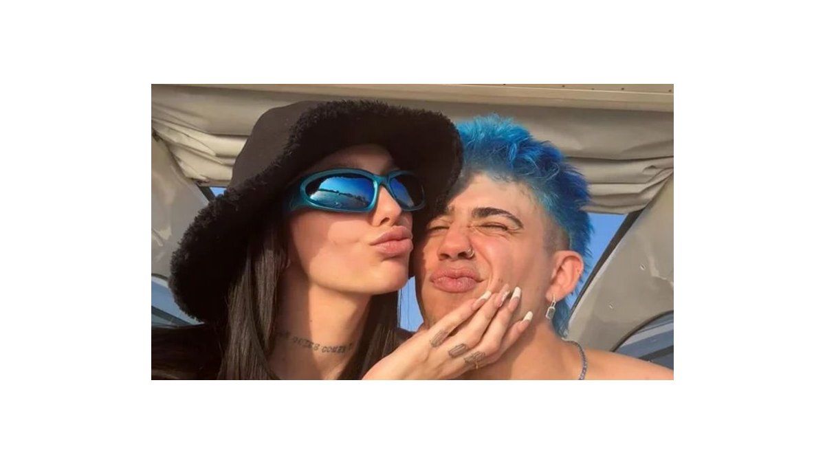 Luck Ra y La Joaqui blanquearon su romance con fotos en las playas de ...