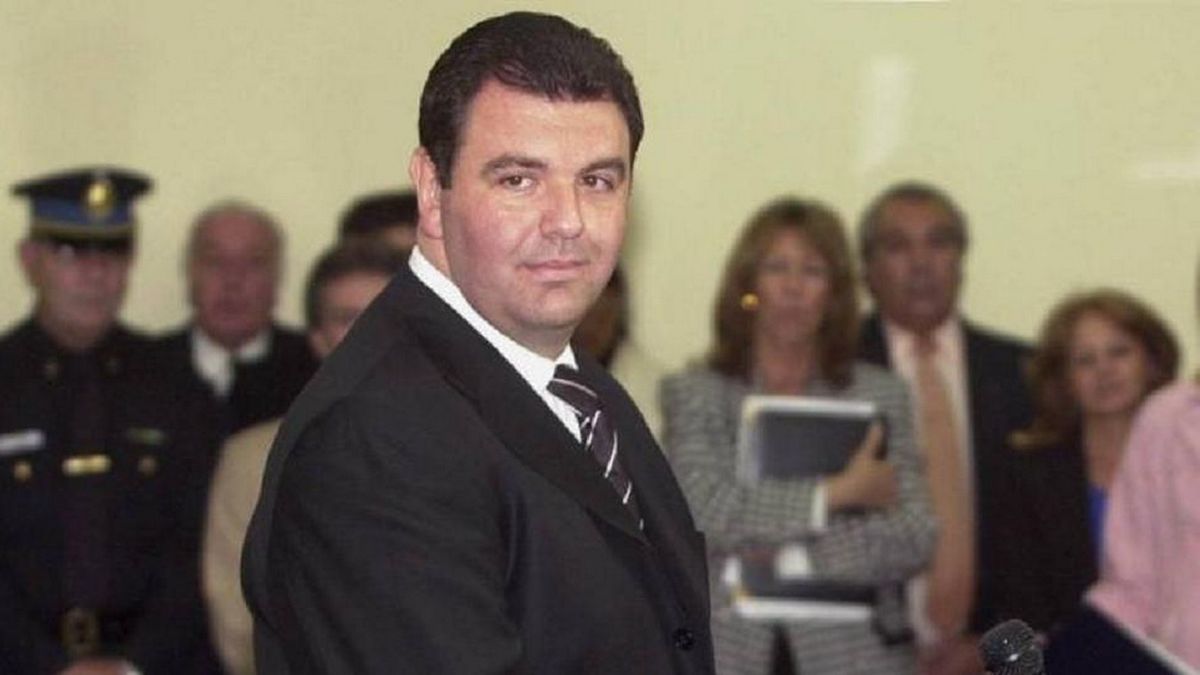 Según el juez, Parrilli tenía casi un centenar de copias de las escuchas