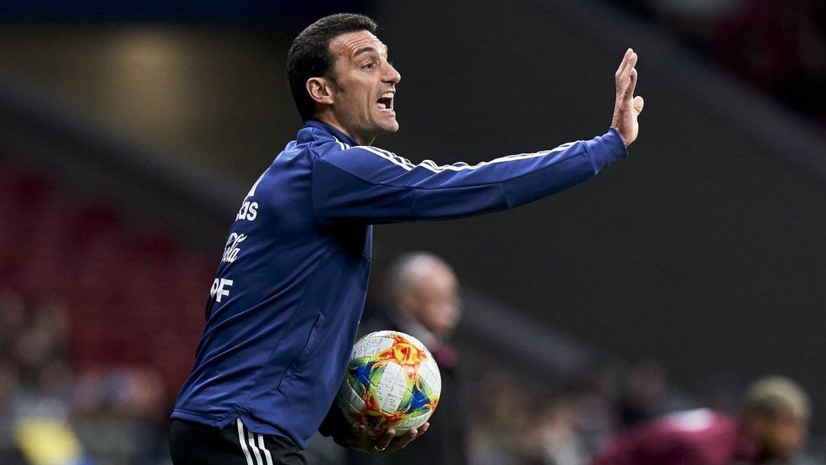 Scaloni sorprendió con una lista larga